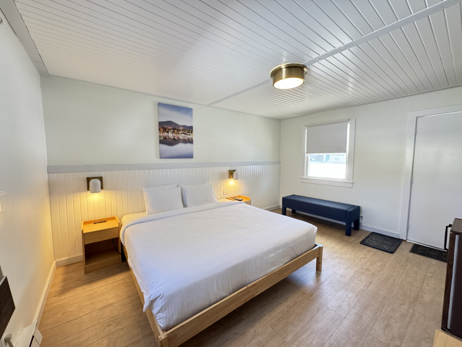 Rooms & Suites – mapleleafinnlakeplacid.com